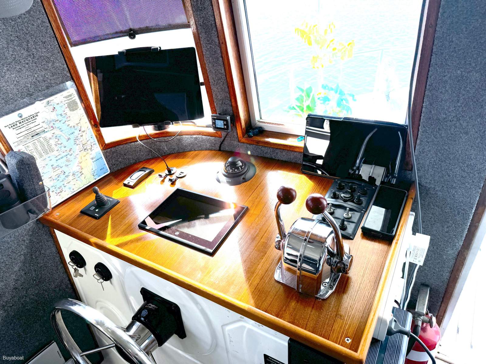 Used Coher 45 Homecruiser Bow Thruster + 15 Foot Quntrex With 30hp ...