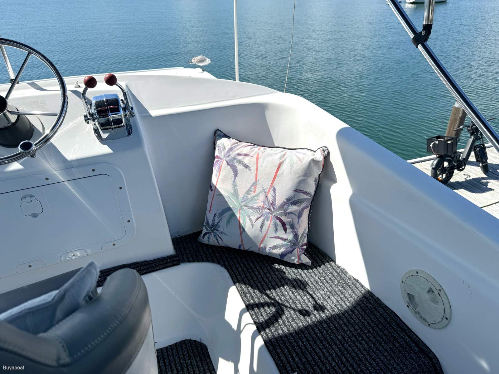 Used Coher 45 Homecruiser Bow Thruster + 15 Foot Quntrex With 30hp ...