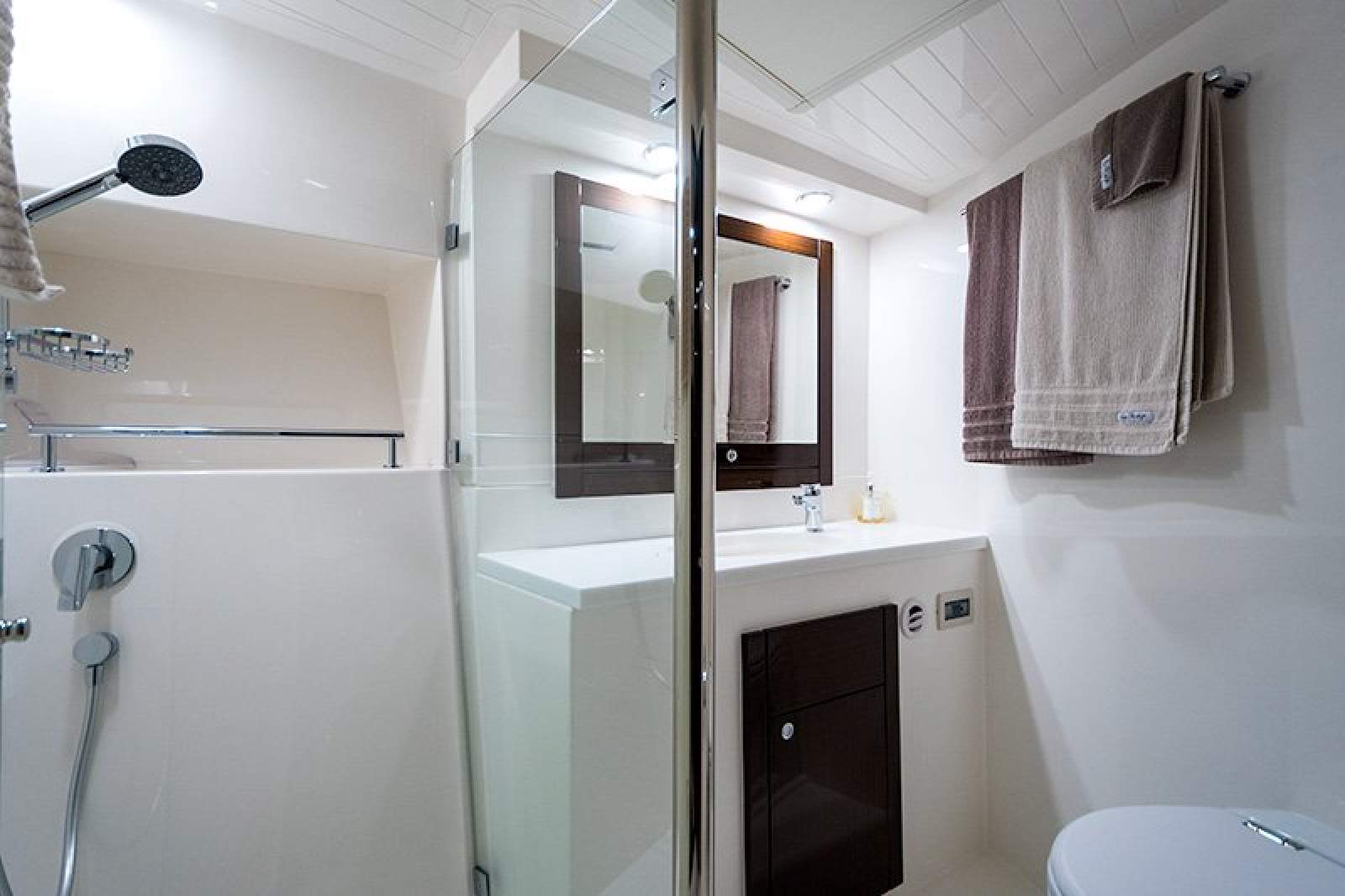 Used Maritimo M64 Cruising Motor Yacht for Sale | Boats For Sale | Yachthub