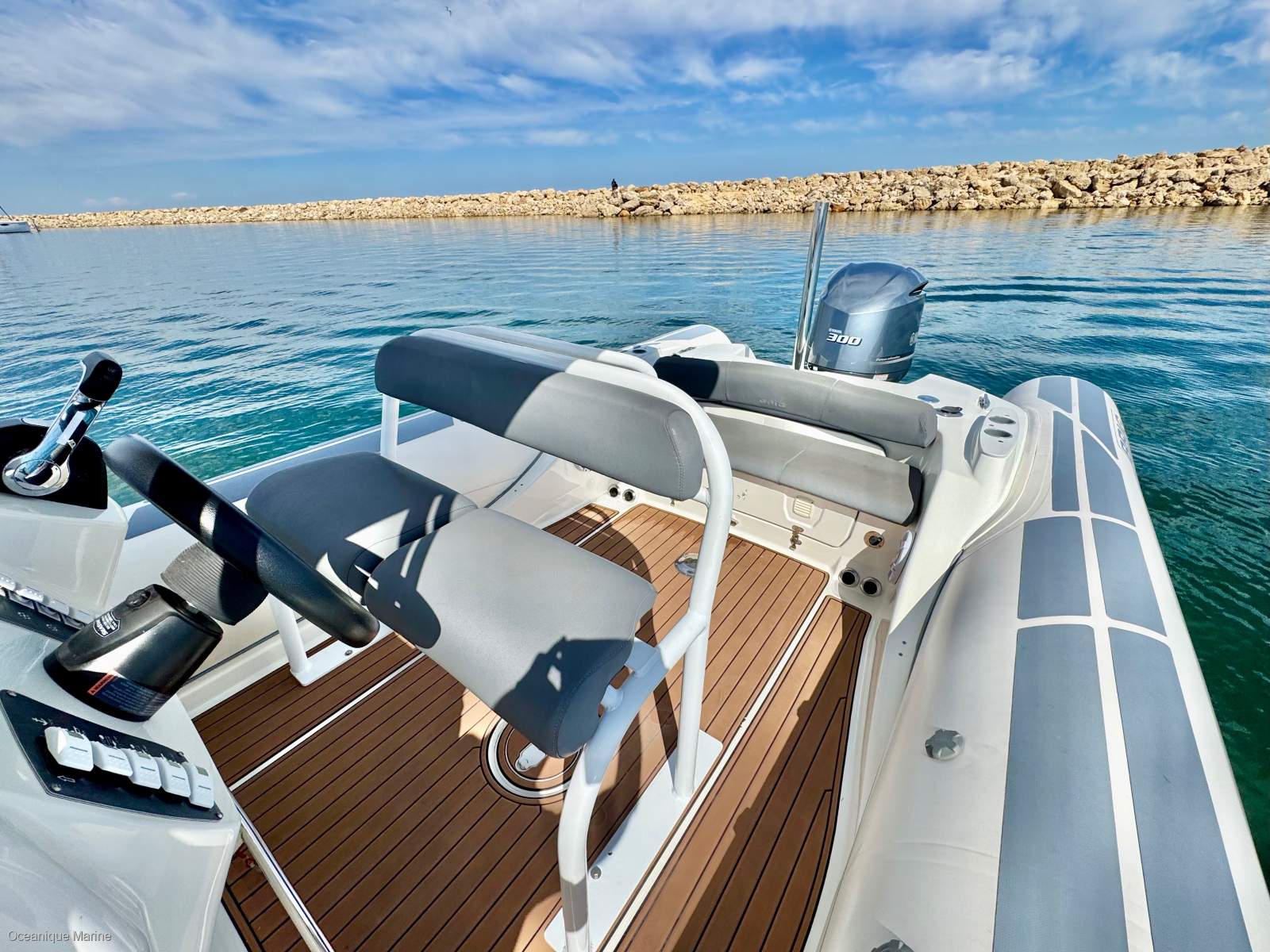 Brig Eagle 780 For Sale | Oceanique Marine
