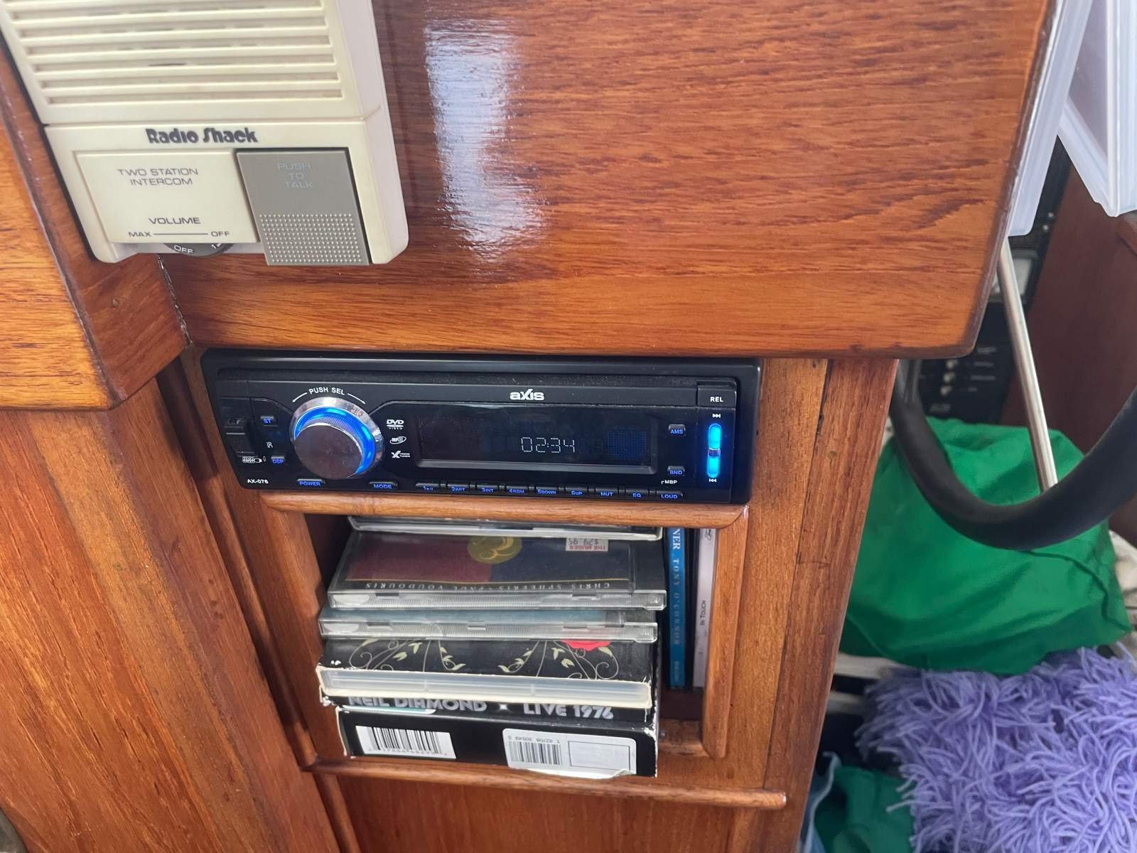 Used Mustang Vickers 38 Flybridge for Sale | Boats For Sale | Yachthub