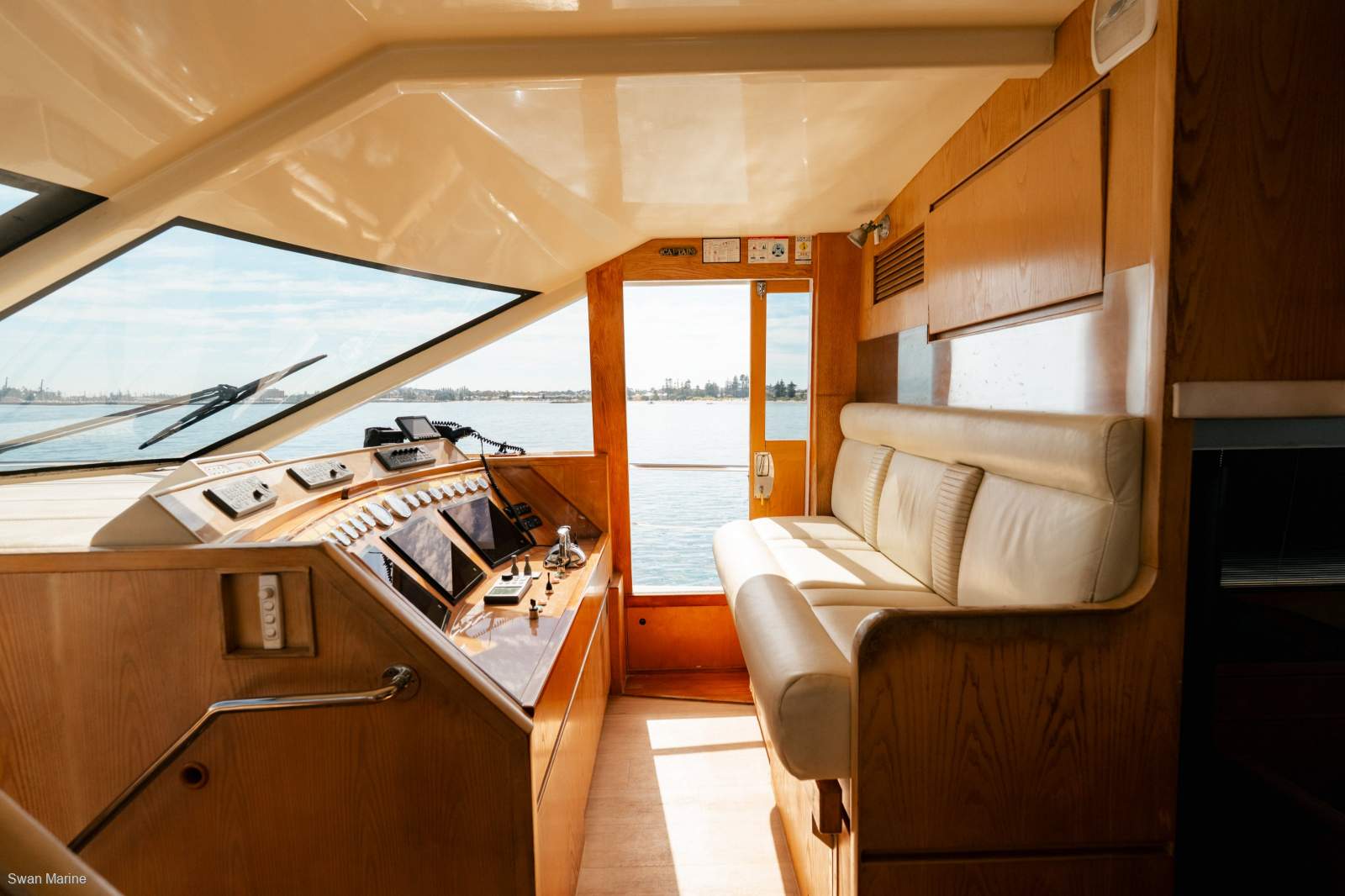 Used Carter 72 Custom Flybridge Cruiser for Sale | Boats For Sale ...