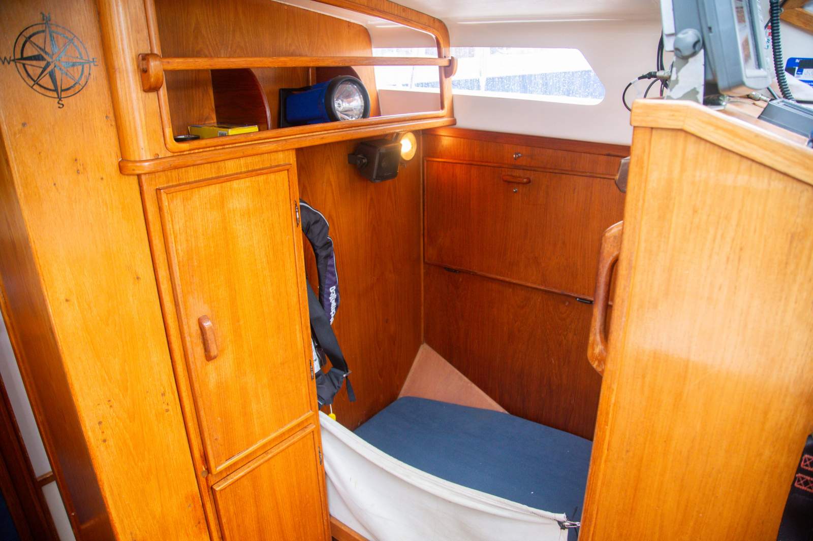 Used Zeston 36 Excellent Condition With Many Upgrades for Sale | Yachts ...