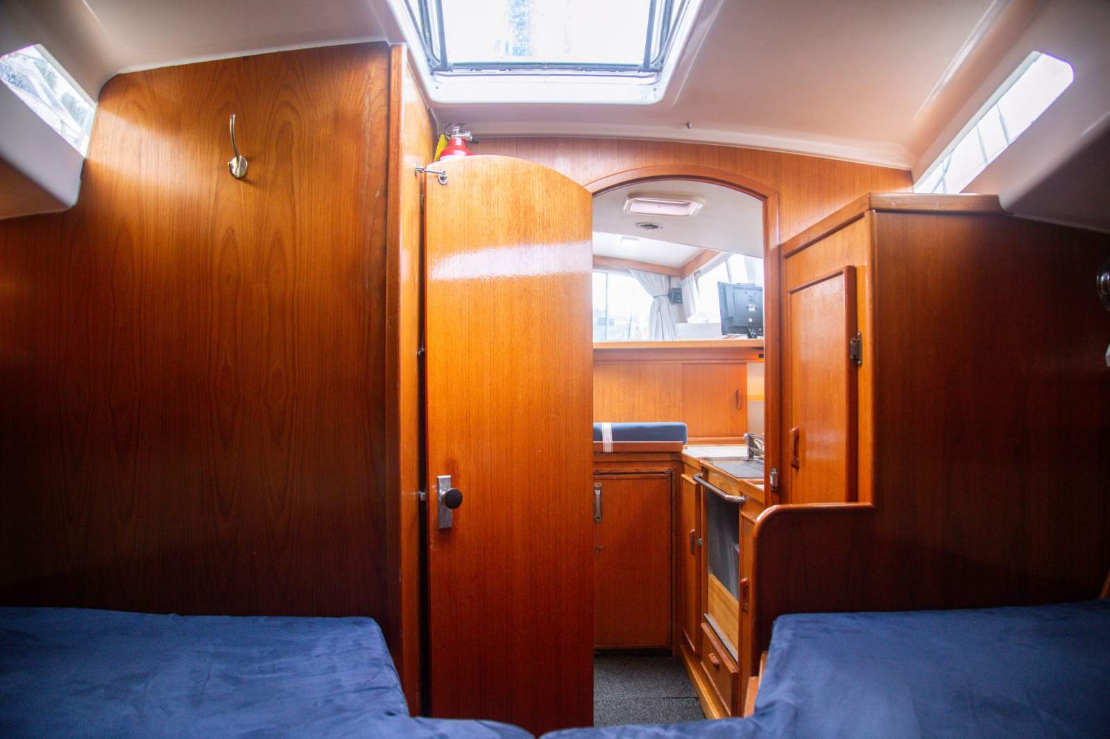 Used Zeston 36 Excellent Condition With Many Upgrades for Sale | Yachts ...