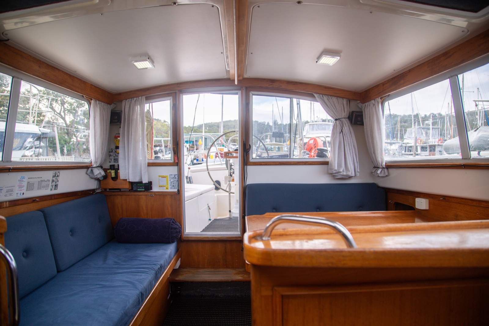 Used Zeston 36 Excellent Condition With Many Upgrades for Sale | Yachts ...