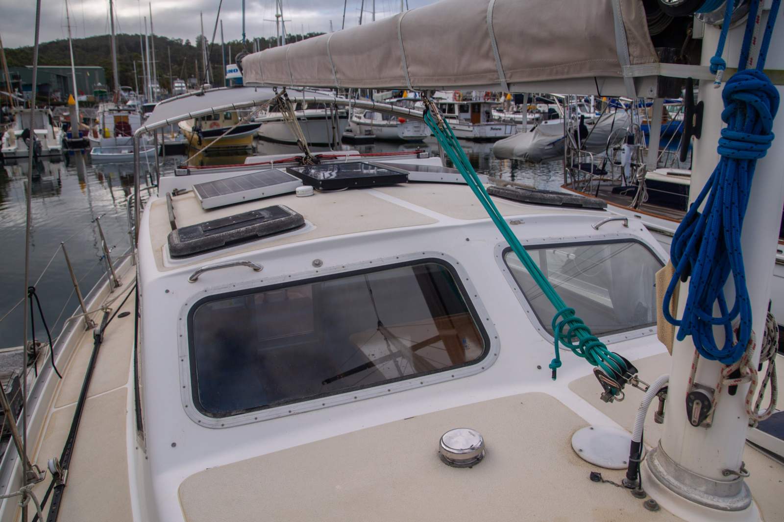 Used Zeston 36 Excellent Condition With Many Upgrades for Sale | Yachts ...