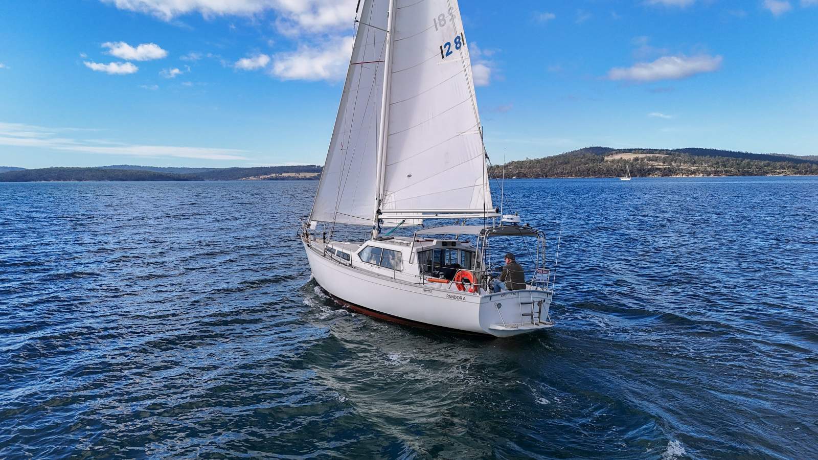 Used Zeston 36 Excellent Condition With Many Upgrades for Sale | Yachts ...