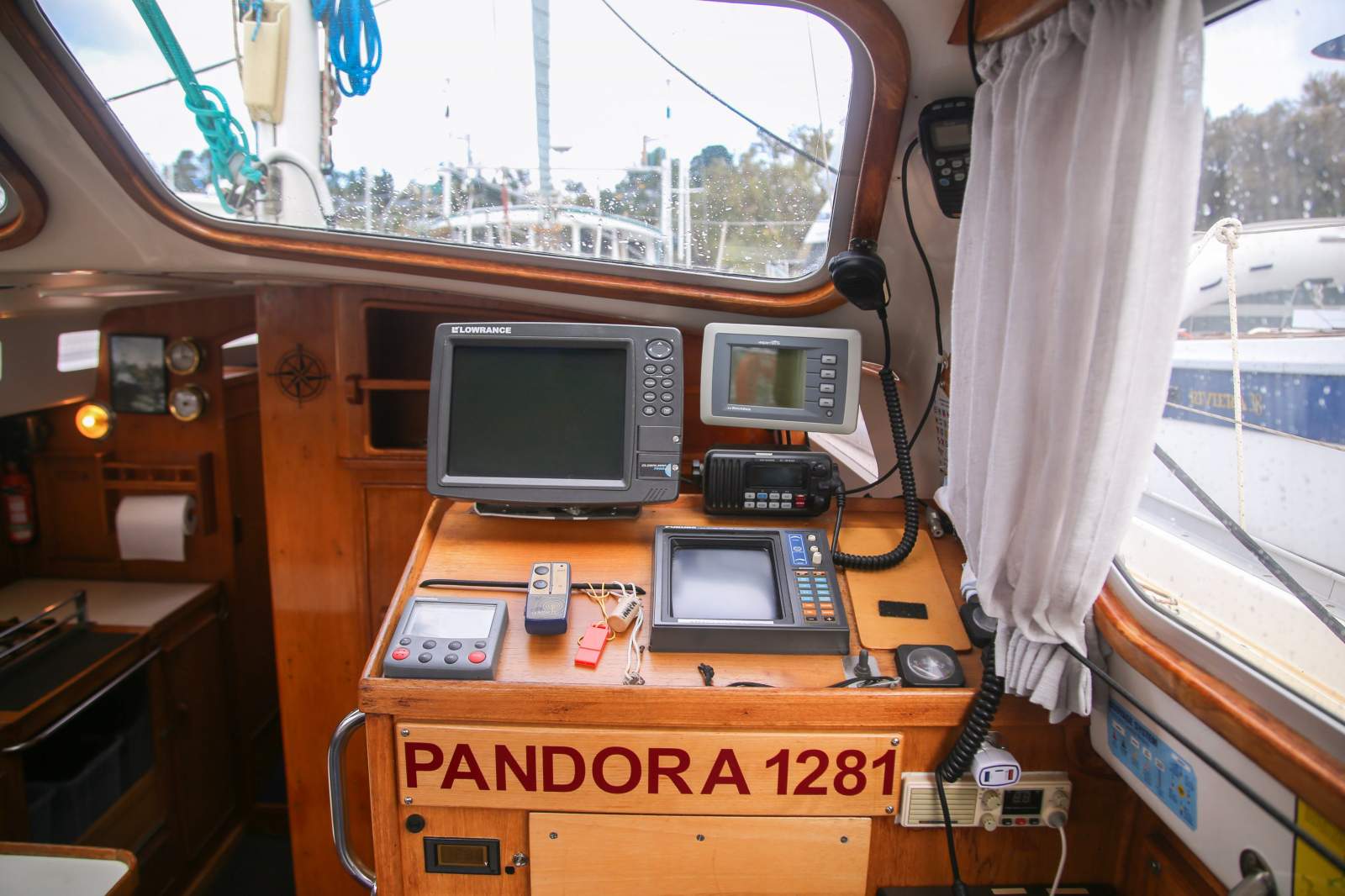 Used Zeston 36 Excellent Condition With Many Upgrades for Sale | Yachts ...