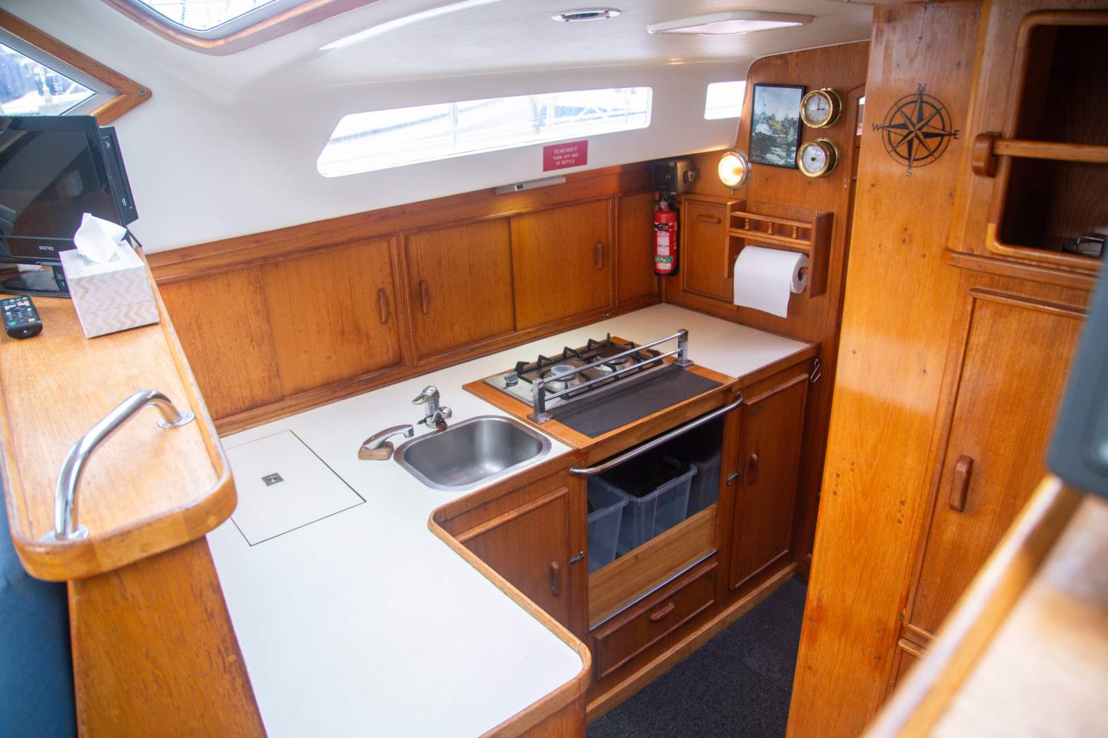 Used Zeston 36 Excellent Condition With Many Upgrades for Sale | Yachts ...