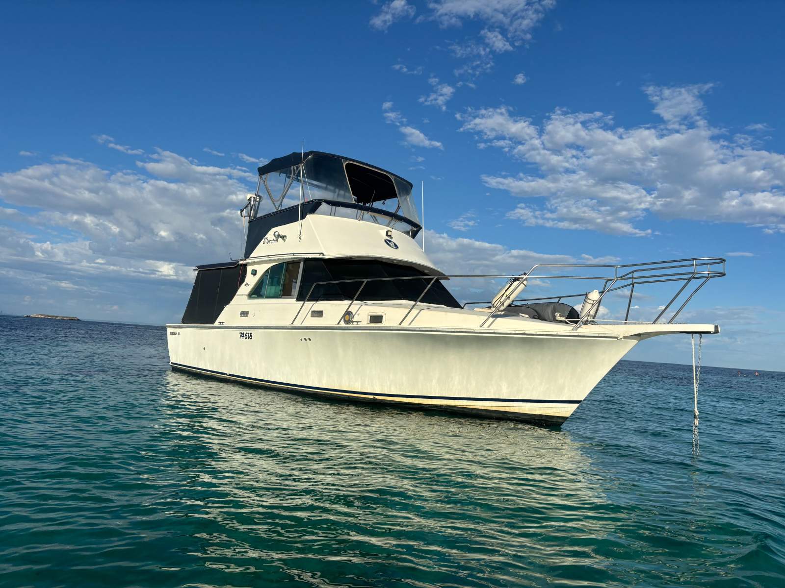 Bertram Caribbean 35 Bertram Caribbean 35 Foot Flybridge Cruiser: Power ...