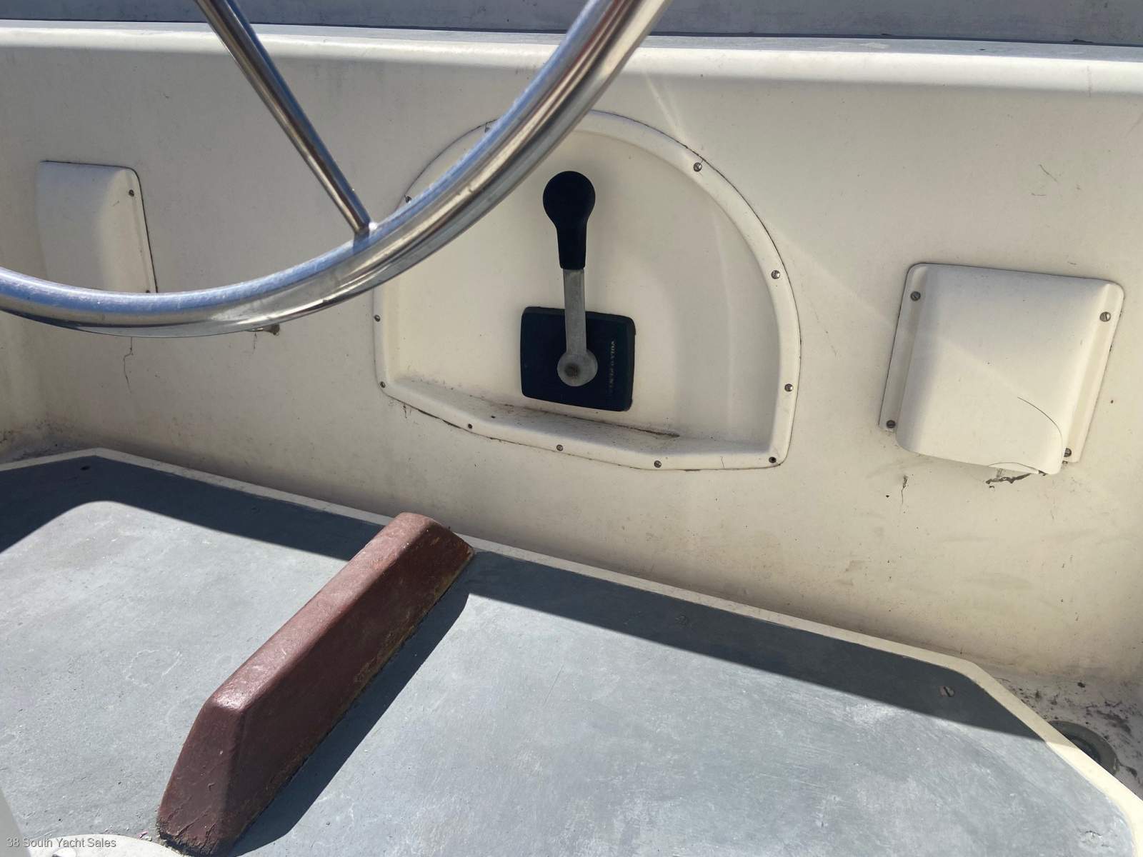 Used Moody 40 Center Cockpit Cruising Yacht for Sale | Yachts For Sale ...