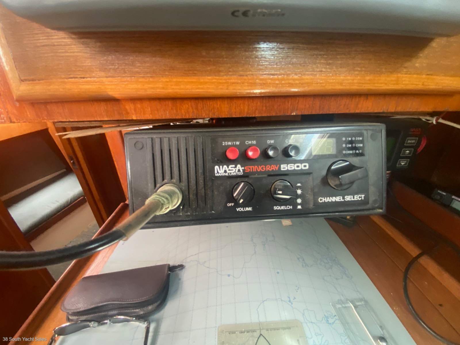 Used Moody 40 Center Cockpit Cruising Yacht for Sale | Yachts For Sale ...