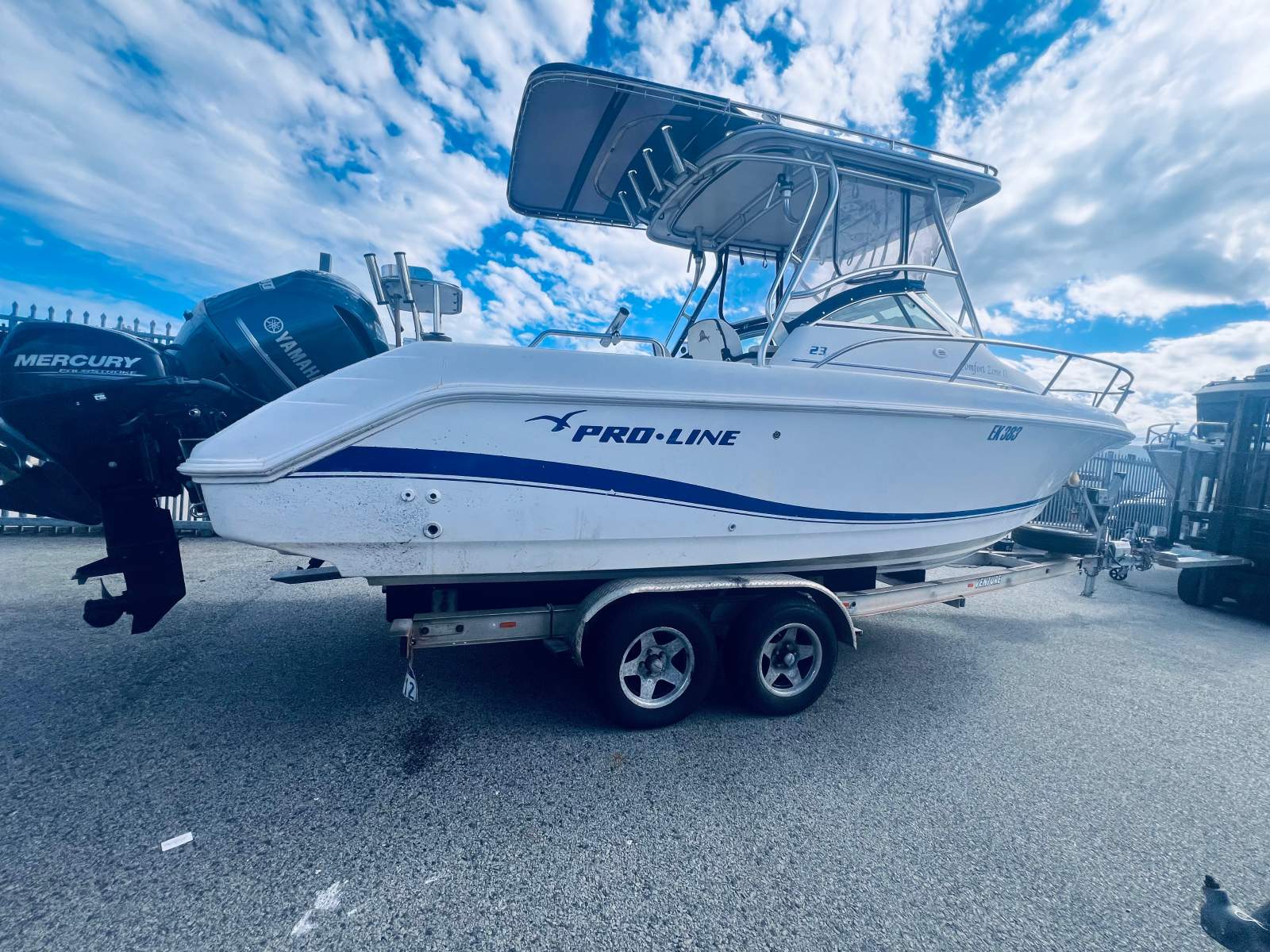 Pro-line 23 Walk For Sale | Boats Unlimited