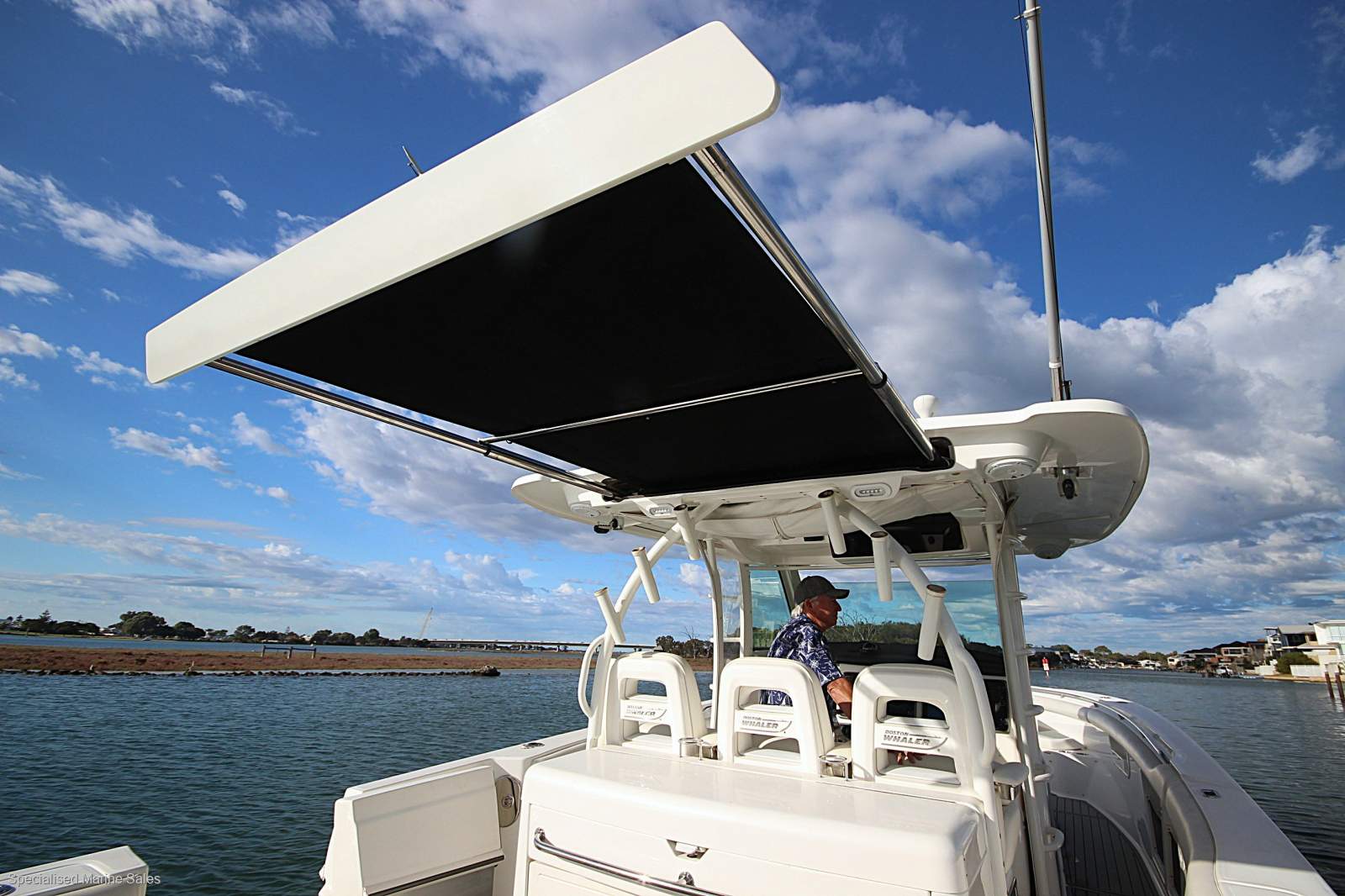 Boston Whaler 370 Outrage *** A SERIOUS OFFSHORE MACHINE *** $569,000 ...