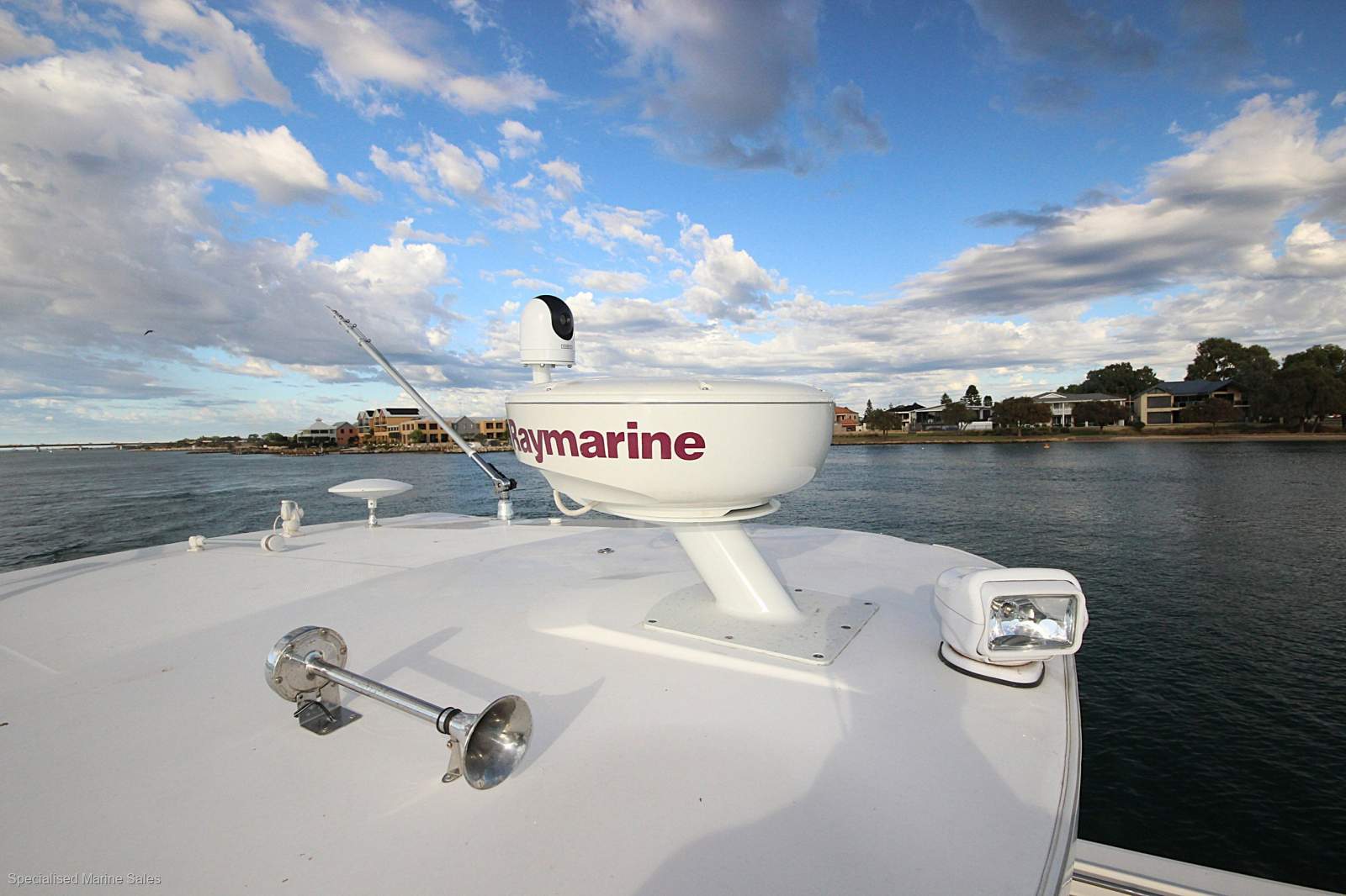 Boston Whaler 370 Outrage *** A SERIOUS OFFSHORE MACHINE *** $569,000 ...