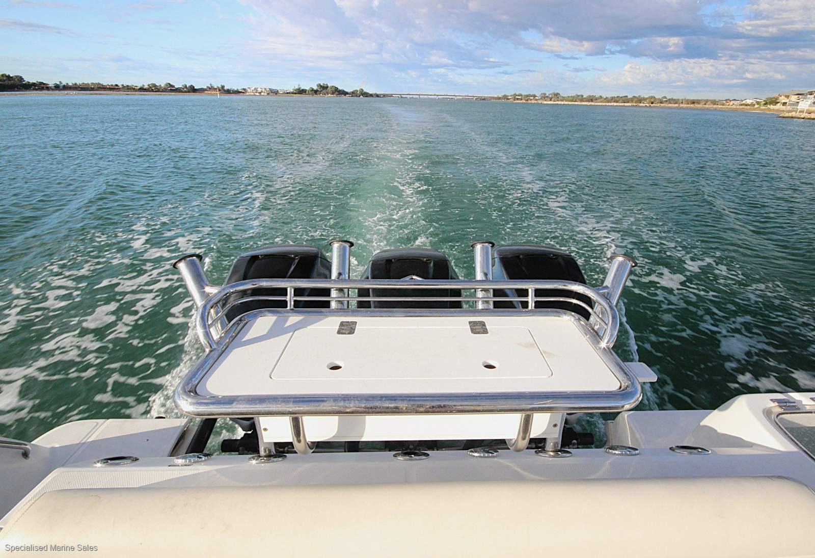 Boston Whaler 370 Outrage *** A SERIOUS OFFSHORE MACHINE *** $569,000 ...