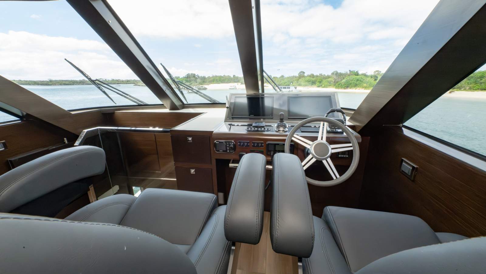 New Storm Bay 70 Extraordinary Volume, Extensively Equipped for Sale ...