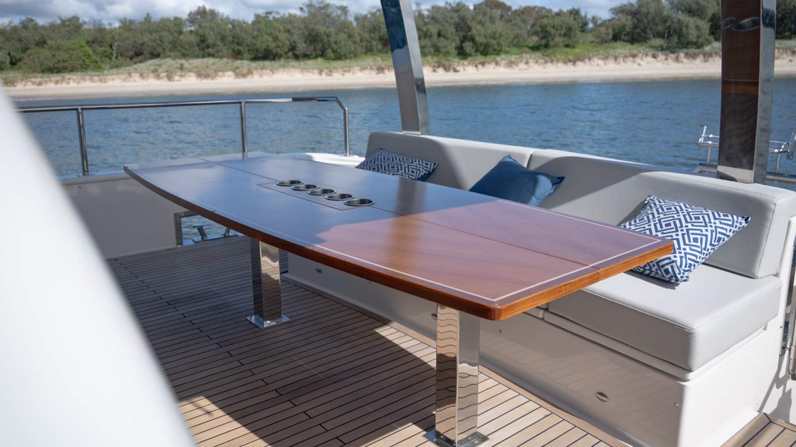 New Storm Bay 70 Extraordinary Volume, Extensively Equipped for Sale ...