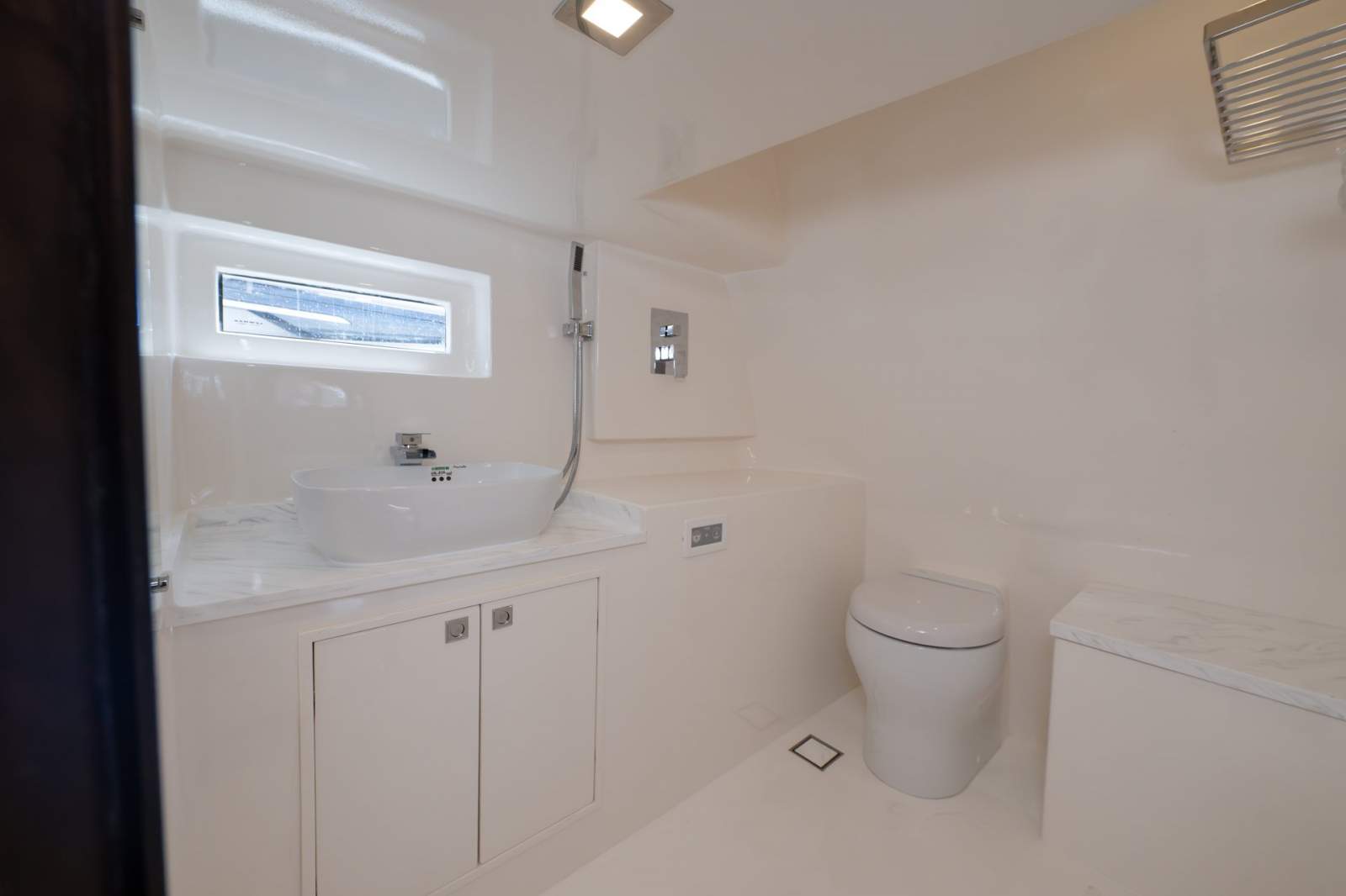 New Storm Bay 70 Extraordinary Volume, Extensively Equipped for Sale ...