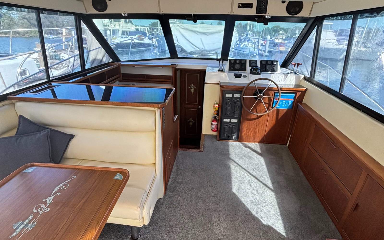 Used Riviera 38 Bluewater - Shaft, Diesel - Hard Top for Sale | Boats ...