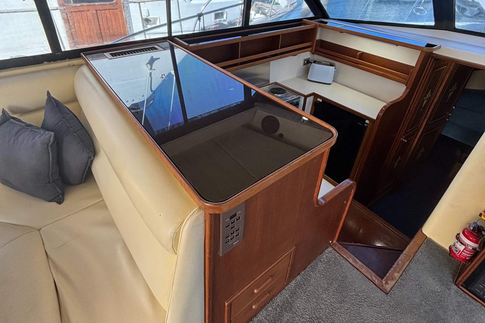 Used Riviera 38 Bluewater - Shaft, Diesel - Hard Top for Sale | Boats ...