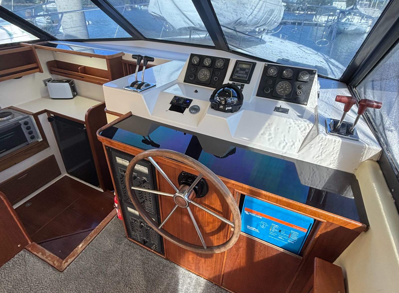 Used Riviera 38 Bluewater - Shaft, Diesel - Hard Top for Sale | Boats ...