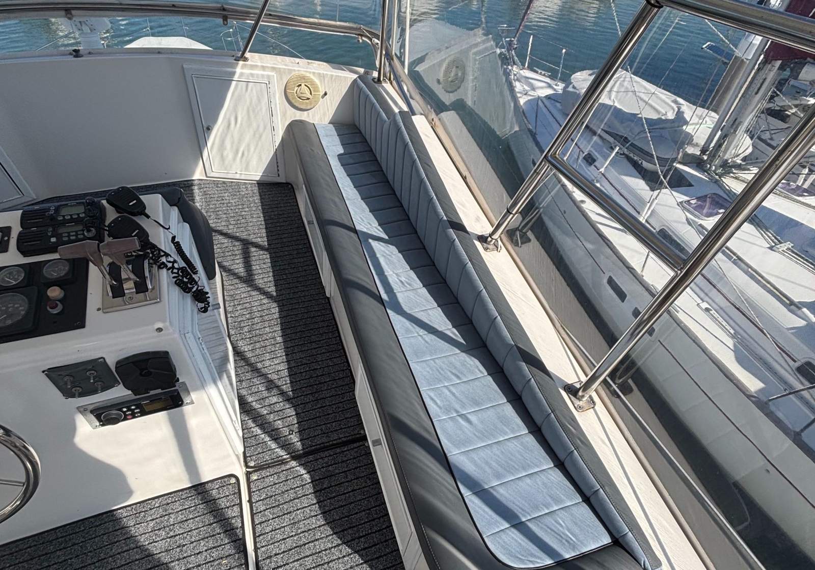 Used Riviera 38 Bluewater - Shaft, Diesel - Hard Top for Sale | Boats ...