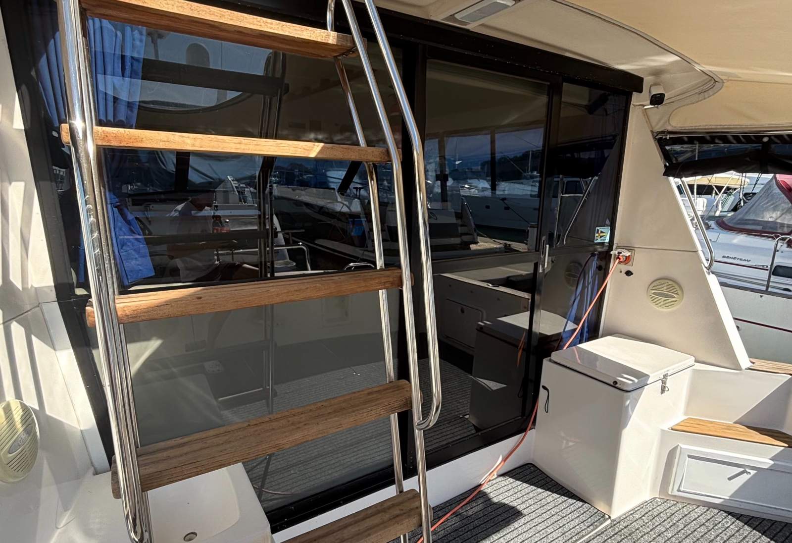 Used Riviera 38 Bluewater - Shaft, Diesel - Hard Top for Sale | Boats ...