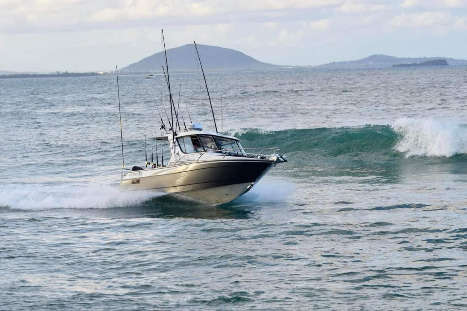 Extreme 745 Game King "game On" - Fully Loaded And Ready To Fish ...