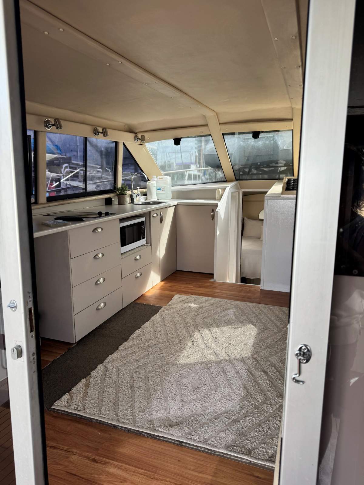 Used Dominator 36 Flybridge Cruiser for Sale | Boats For Sale | Yachthub