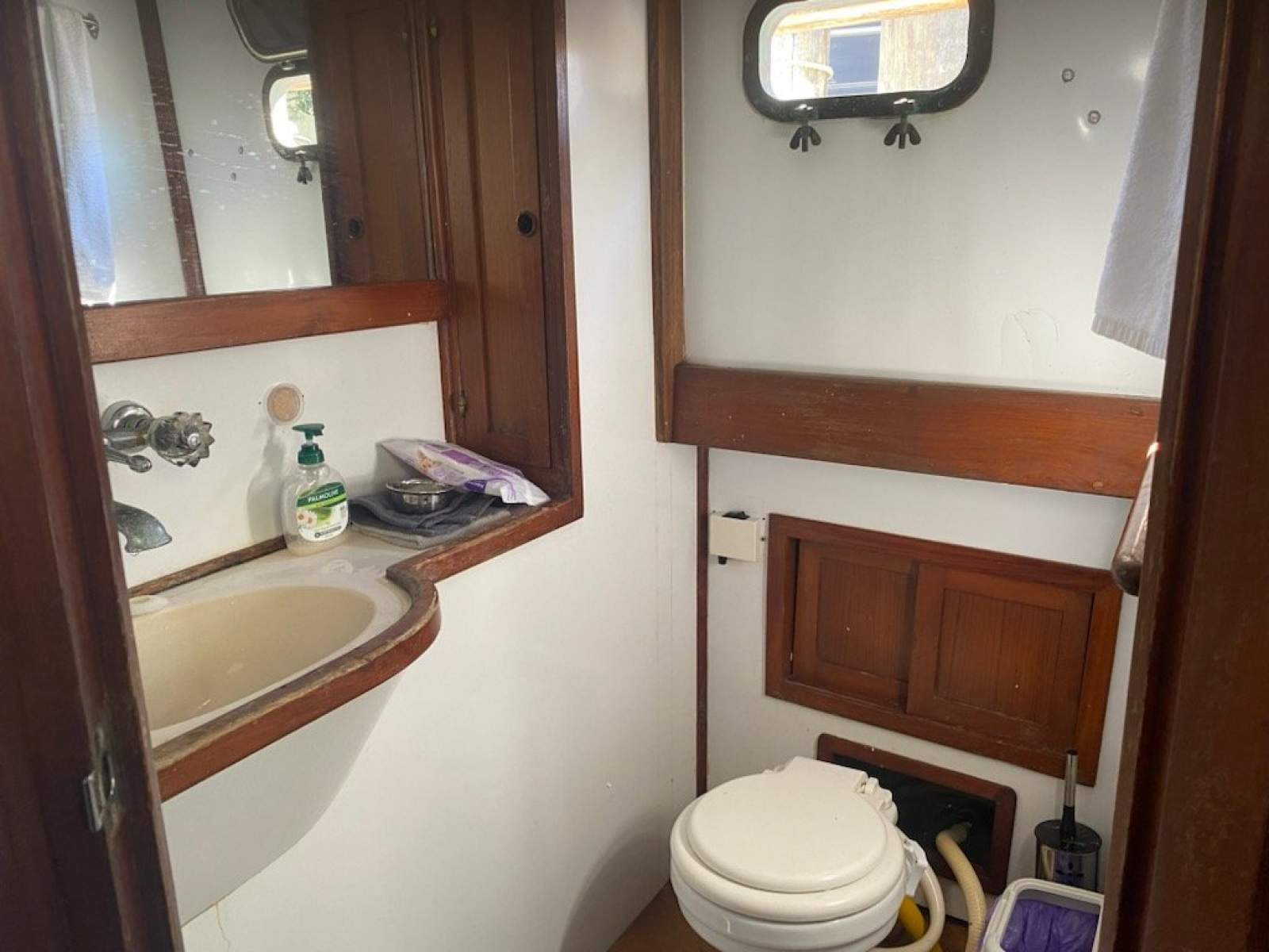 Used Chung Hwa 34 Aft Cabin for Sale | Boats For Sale | Yachthub