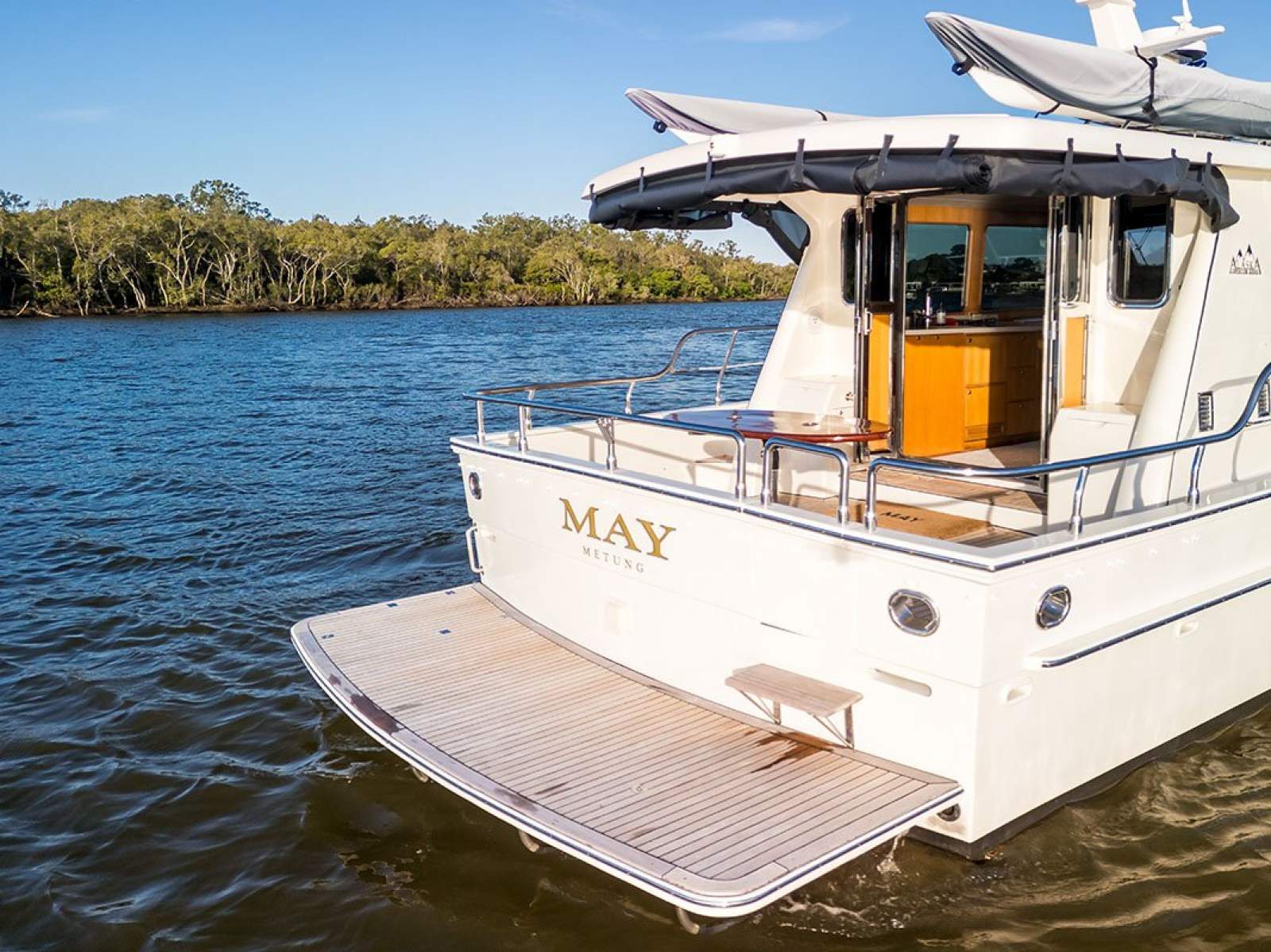 Used Alaska 45 Sedan 'may' 2009 for Sale | Boats For Sale | Yachthub