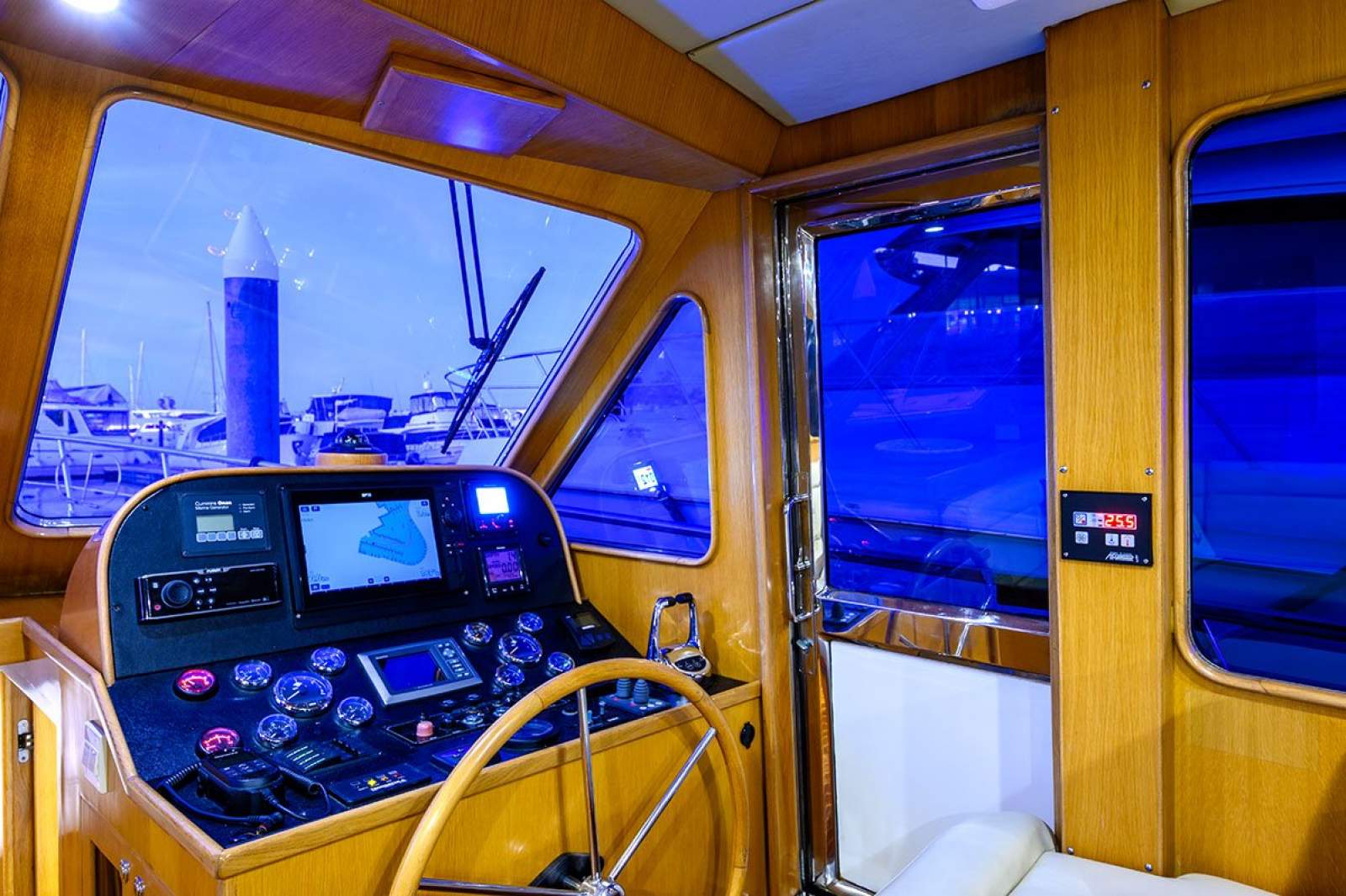 Used Alaska 45 Sedan 'may' 2009 for Sale | Boats For Sale | Yachthub