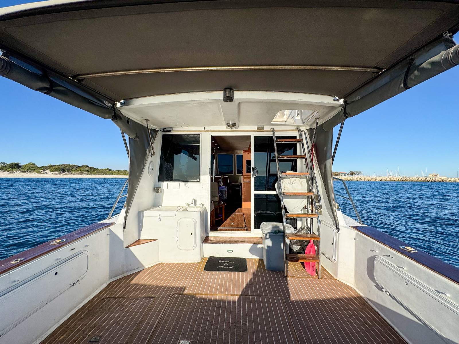 Used Prestige 40 Flybridge Cruiser - Only 45 Hrs for Sale | Boats For ...