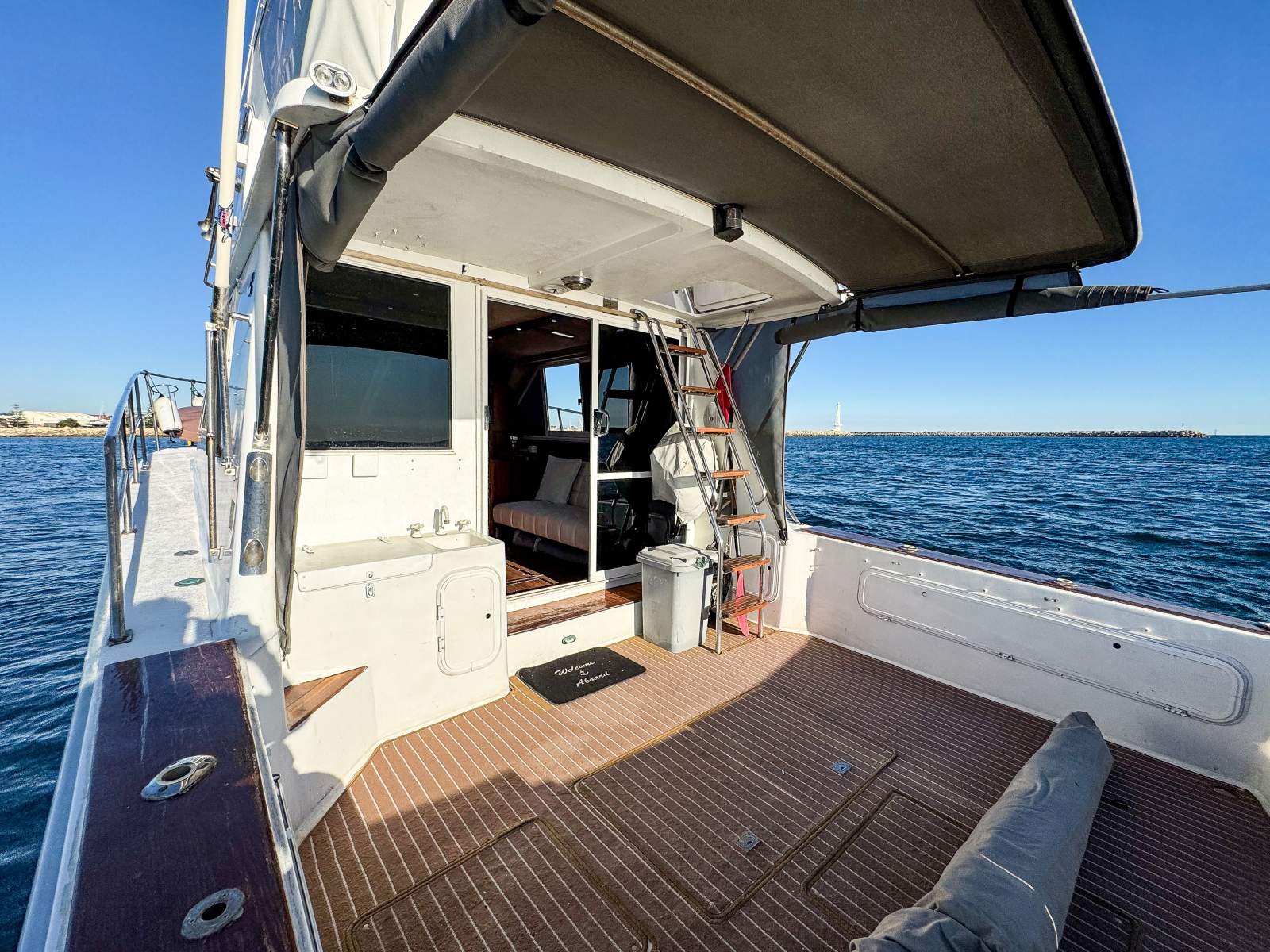 Used Prestige 40 Flybridge Cruiser - Only 45 Hrs for Sale | Boats For ...