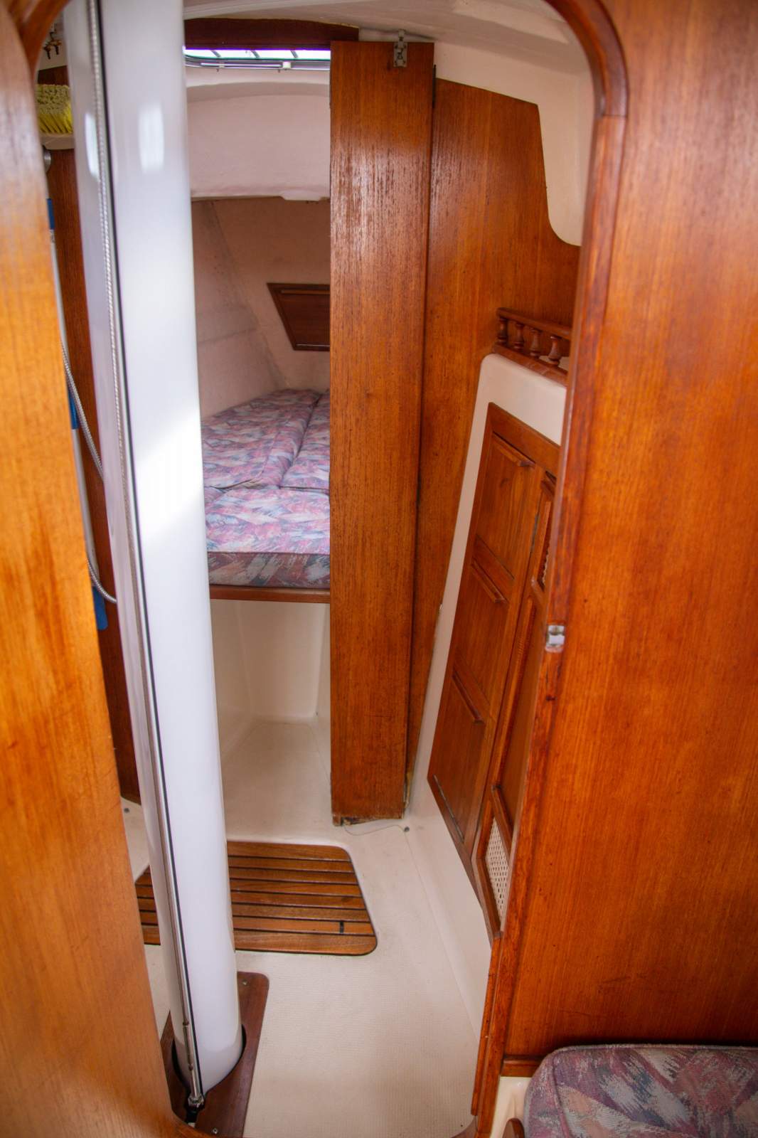 Used Cavalier 32 Significantly Upgraded, Excellent Condition! for Sale ...