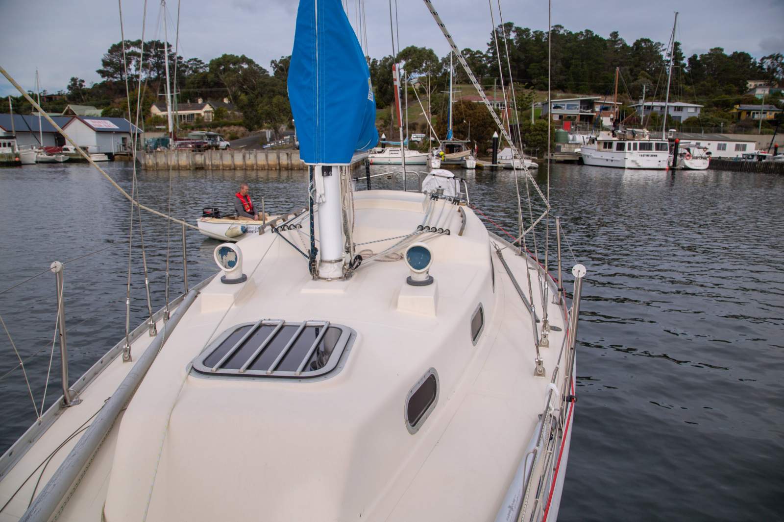 Used Cavalier 32 Significantly Upgraded, Excellent Condition! for Sale ...