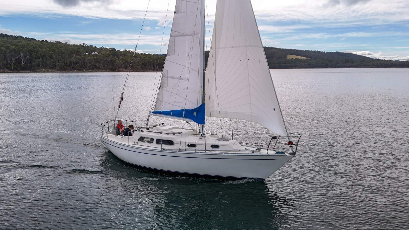 Used Cavalier 32 Significantly Upgraded, Excellent Condition! for Sale ...