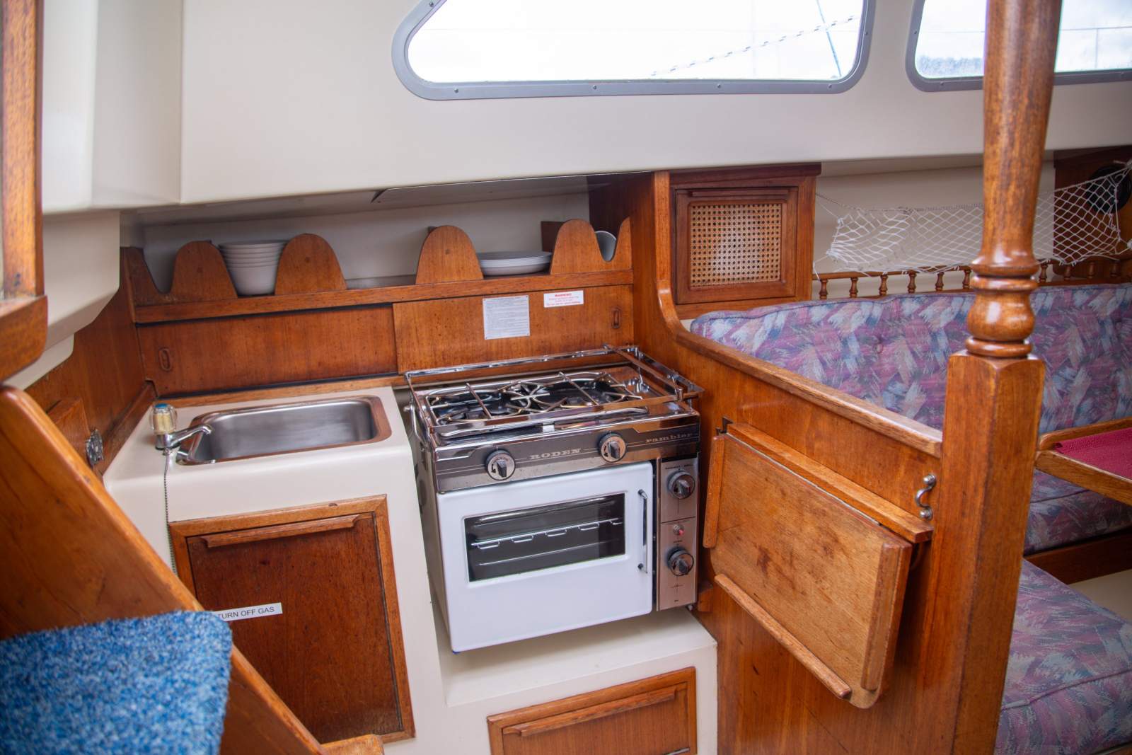 Used Cavalier 32 Significantly Upgraded, Excellent Condition! for Sale ...