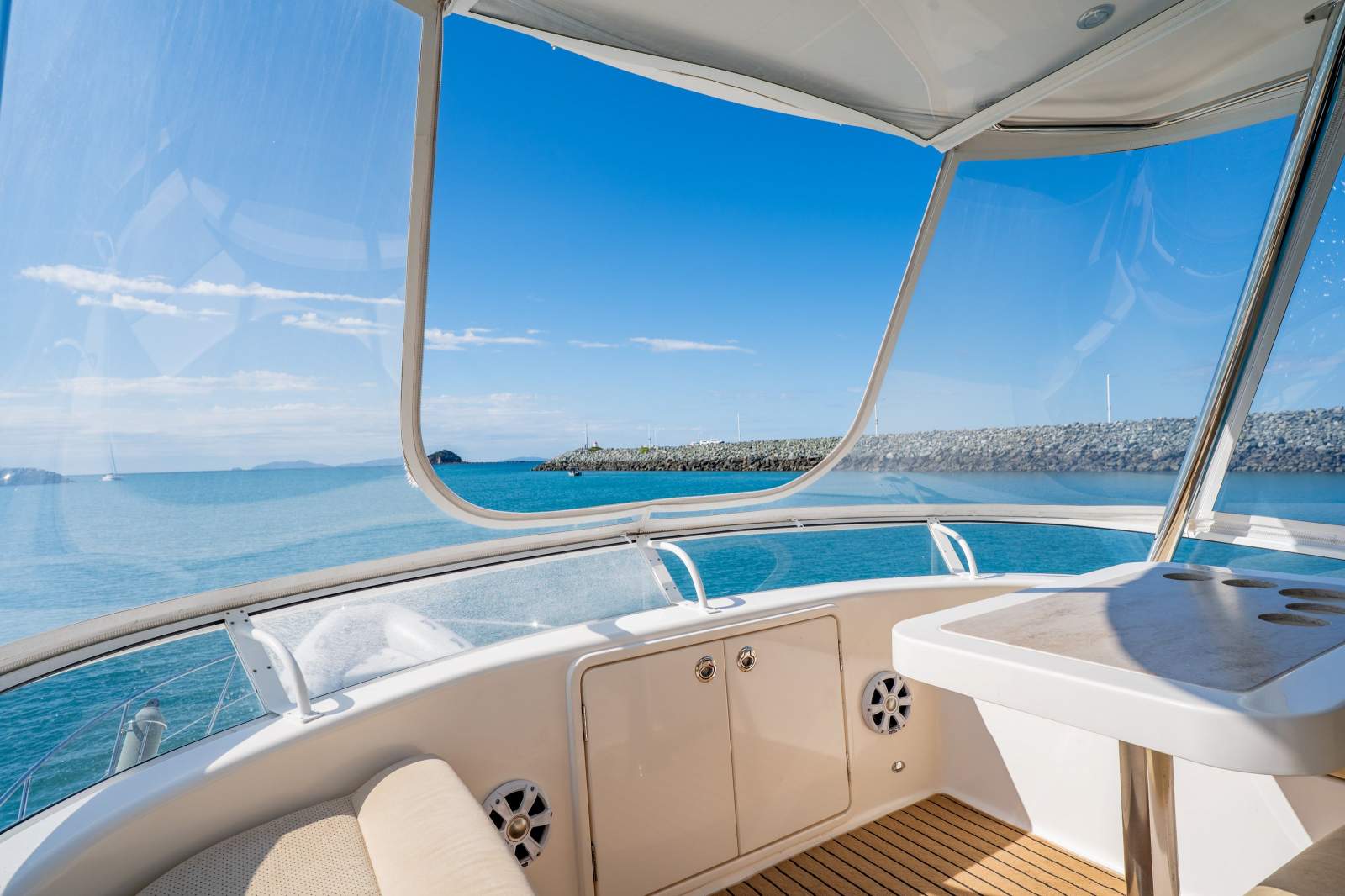Used Riviera 43 Flybridge for Sale | Boats For Sale | Yachthub