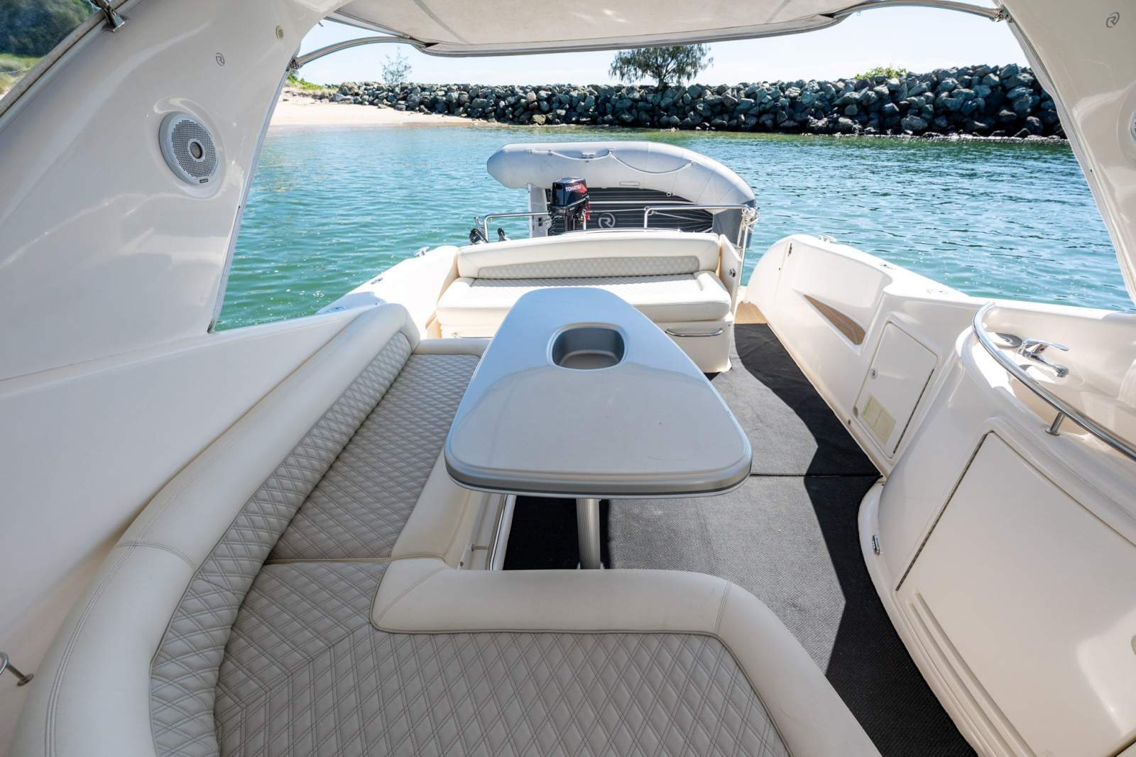 Riviera M430 Sports Cruiser - Recent Diesel Repower! - R Marine Crawley