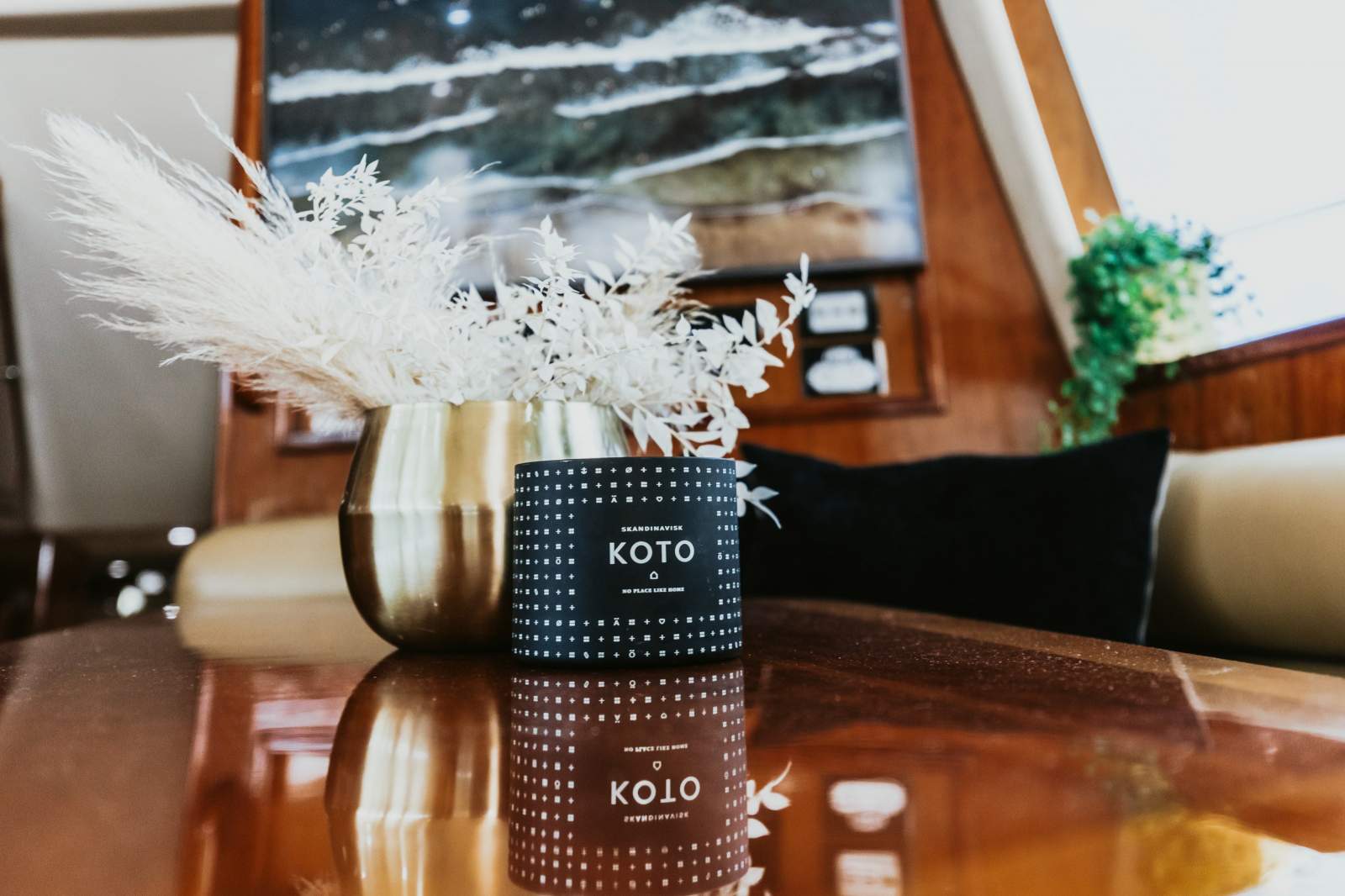 Used Riviera 58 Enclosed Flybridge Convertible With Tuna Tower for Sale ...