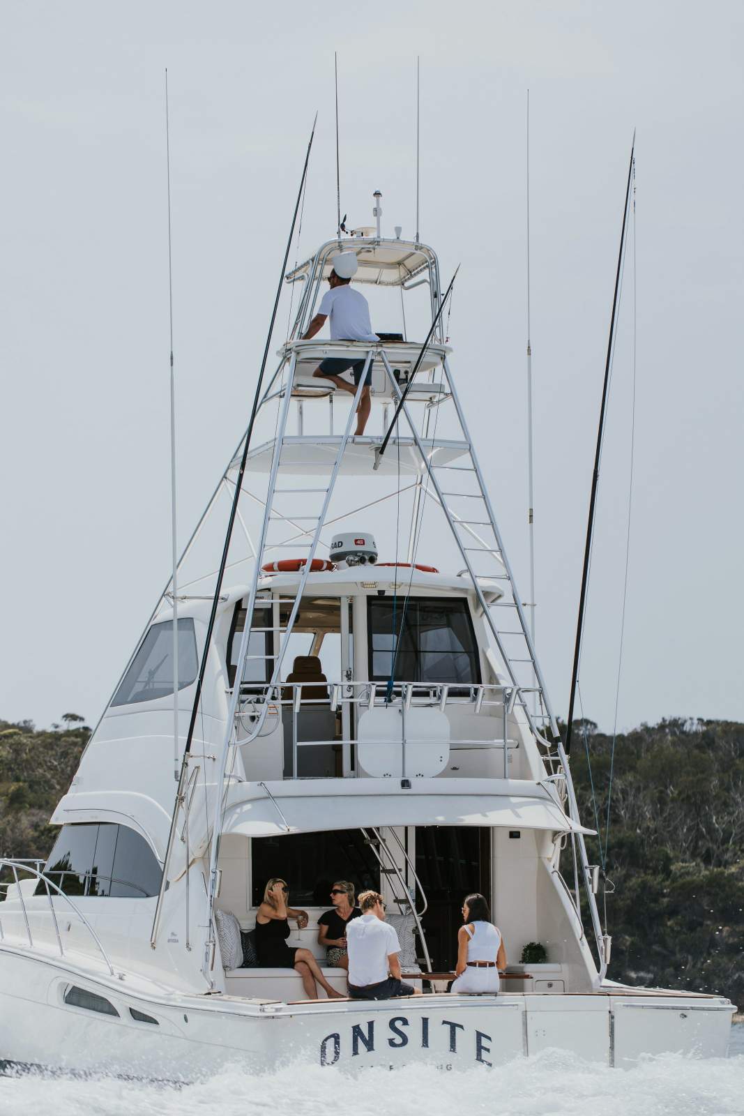 Used Riviera 58 Enclosed Flybridge Convertible With Tuna Tower for Sale ...