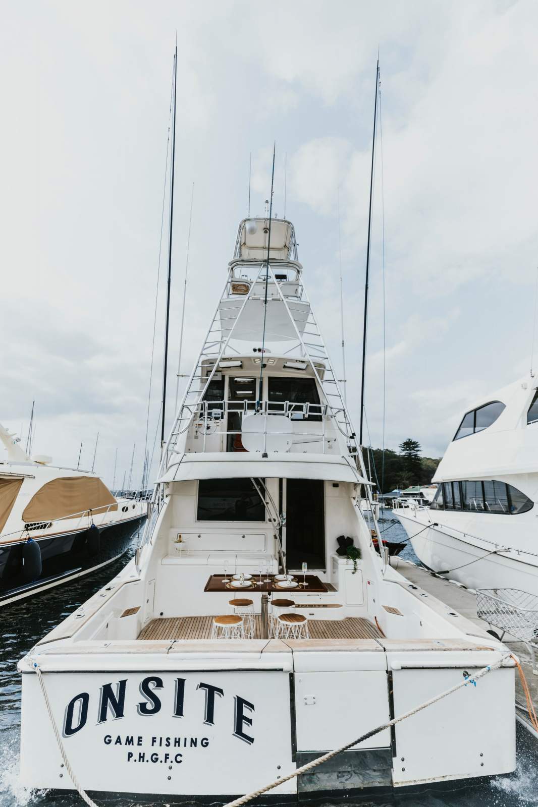 Used Riviera 58 Enclosed Flybridge Convertible With Tuna Tower for Sale ...