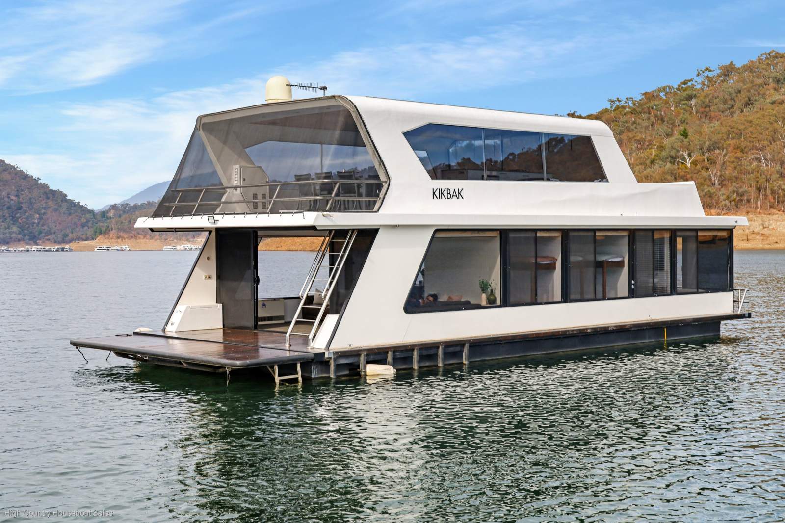 Used Kik Bak Houseboat Holiday Home On Lake Eildon for Sale | Boats For ...