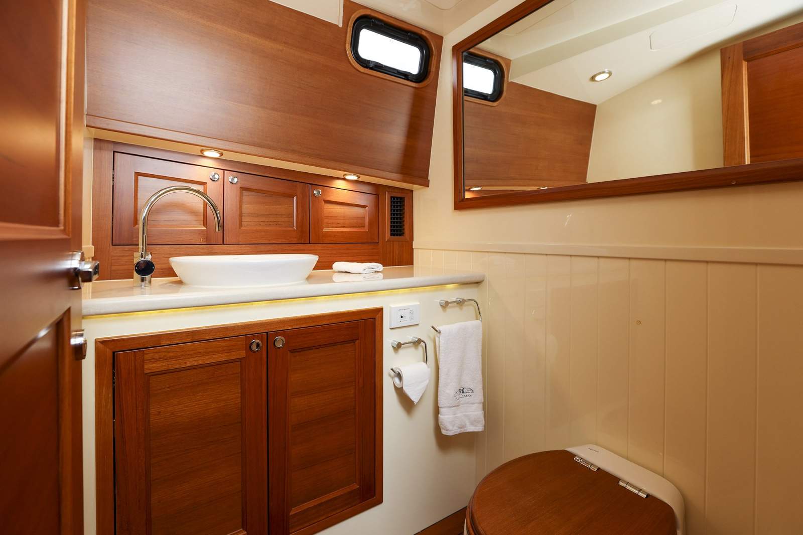 Used Palm Beach Motor Yachts 65 Waterloo for Sale | Boats For Sale ...