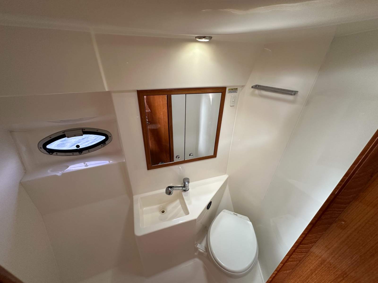 Used Mustang 32 Sports Cruiser Maritimo for Sale | Boats For Sale ...