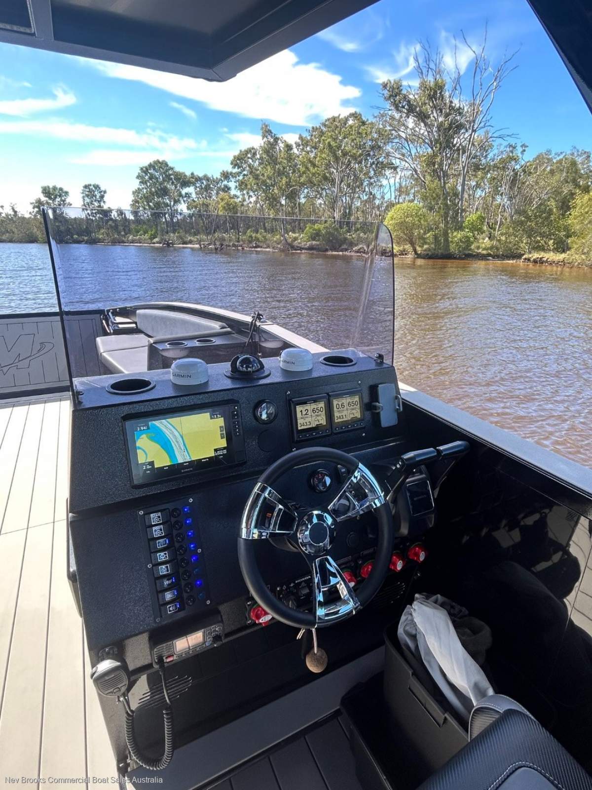 Used Mancraft 8.5m Wide Body Pontoon Boat for Sale | Boats For Sale ...