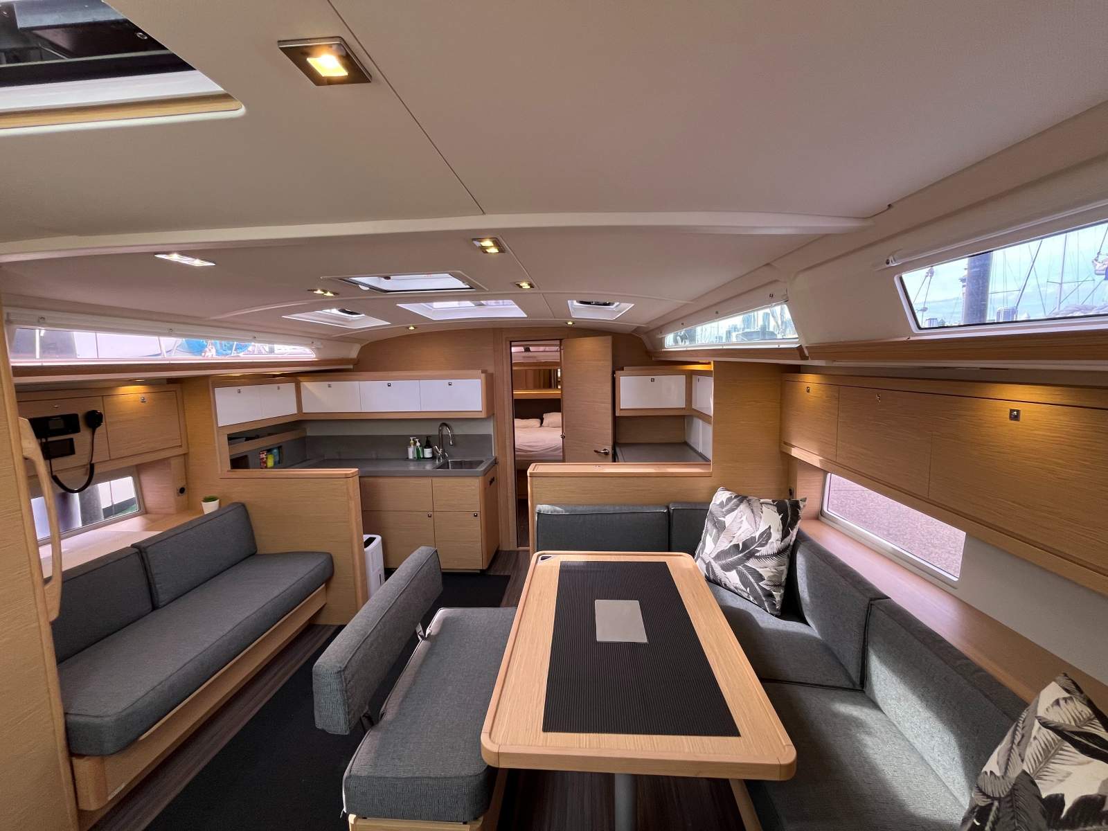 Used Dufour 470 for Sale | Yachts For Sale | Yachthub