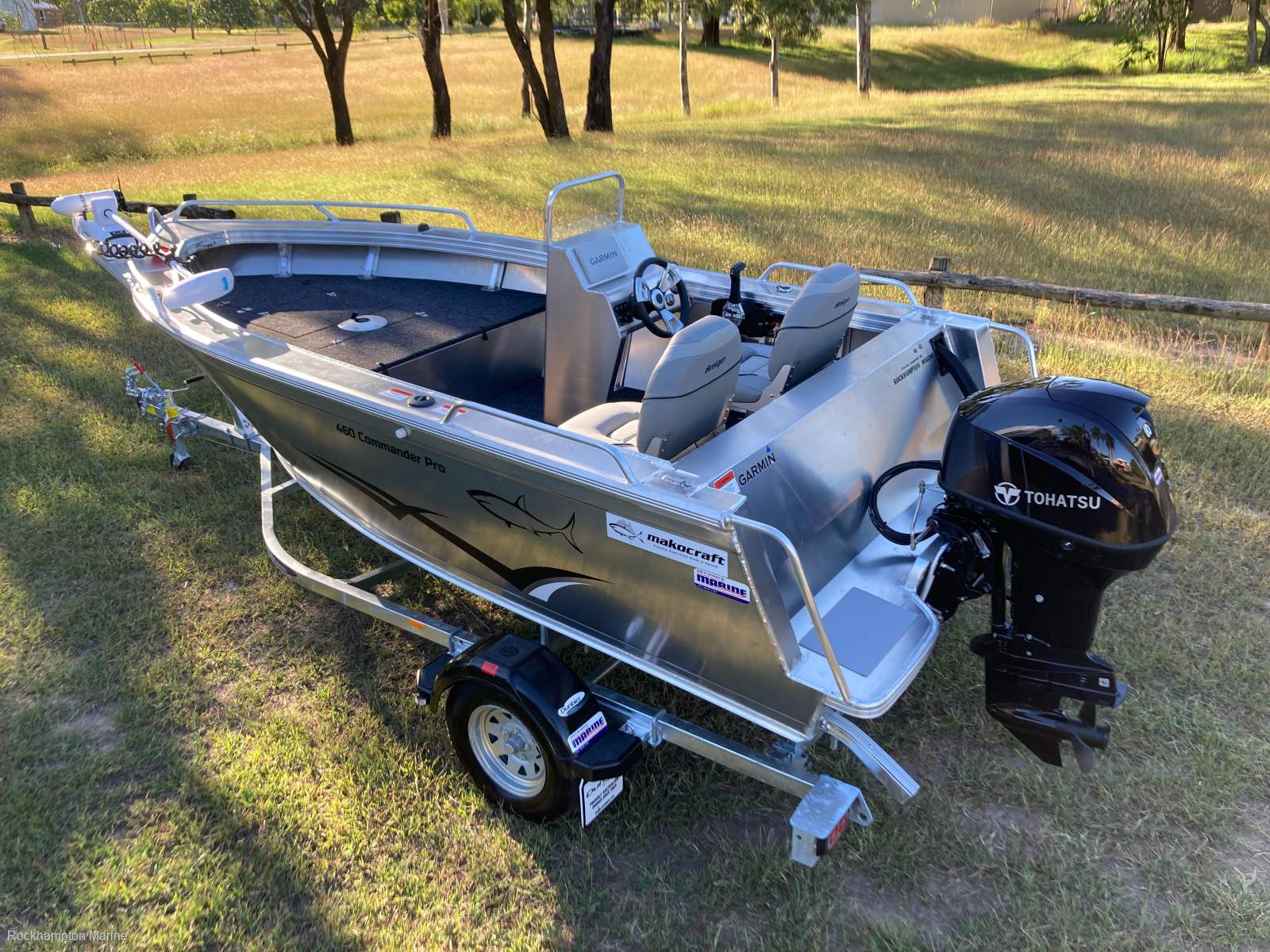 New Makocraft 460 Commander Pro Side Console B, M, T Package!! For Sale ...